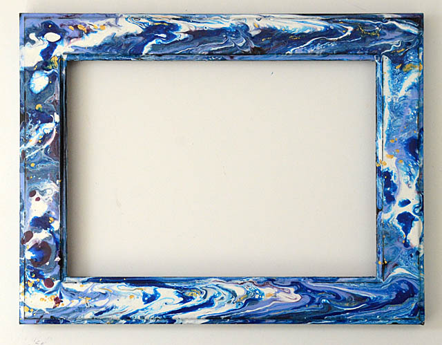 Acrylic Paint Pouring: Photo frame – Craft With May